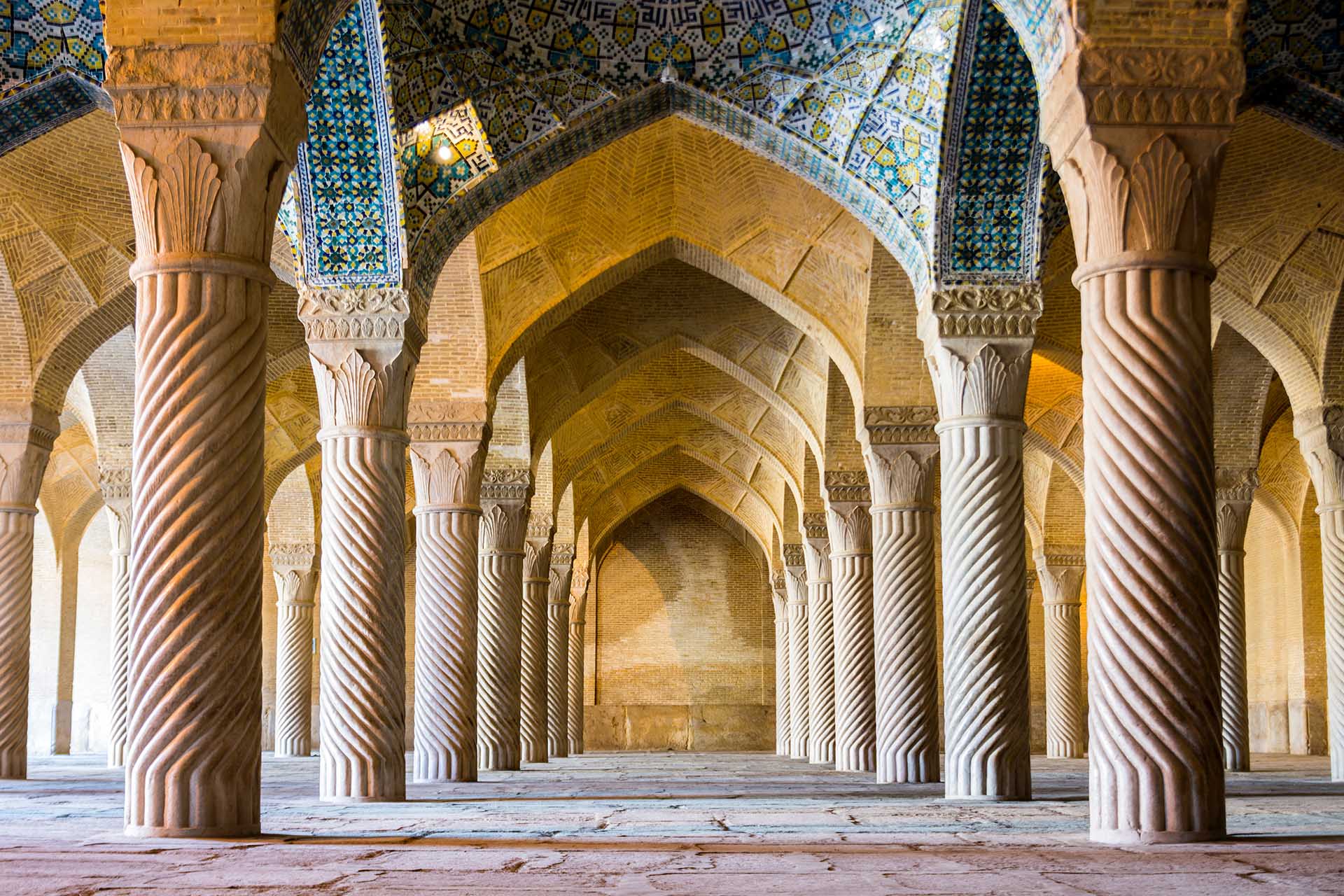Home - Iran Investment